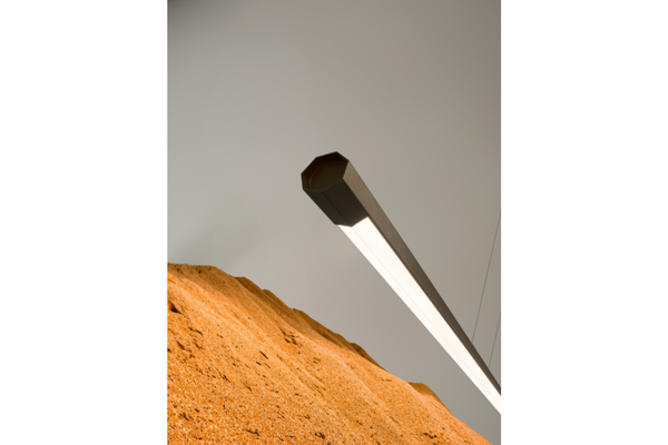 Linear Luxe by GaviNiki | Eurolite Signature Collection